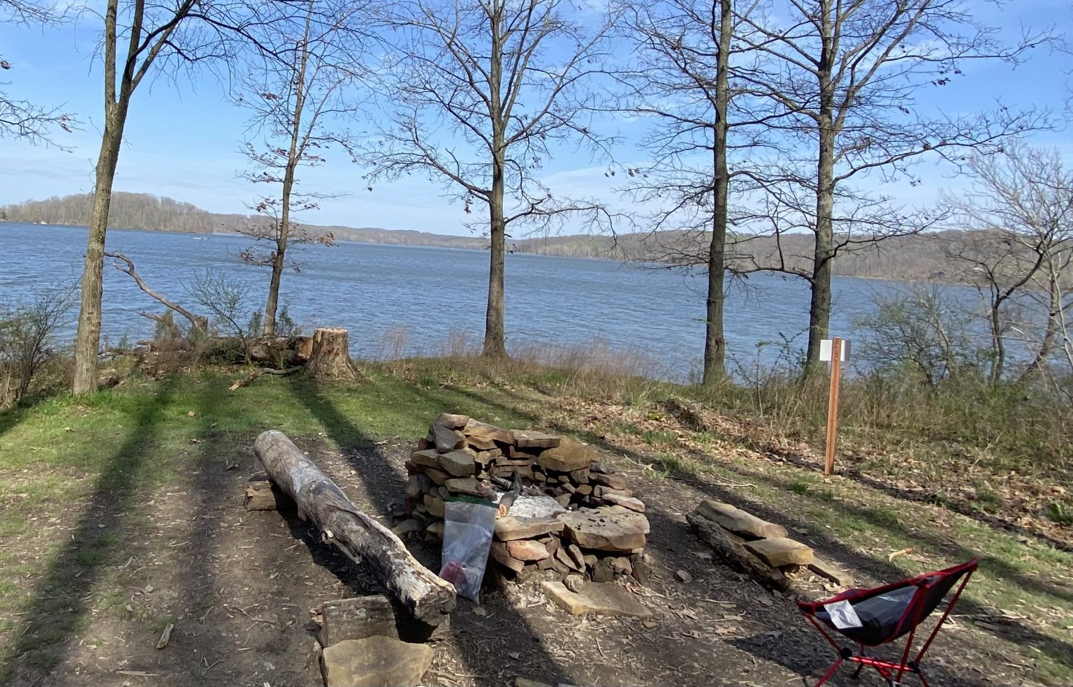 How to Build an Effective and Safe Campfire