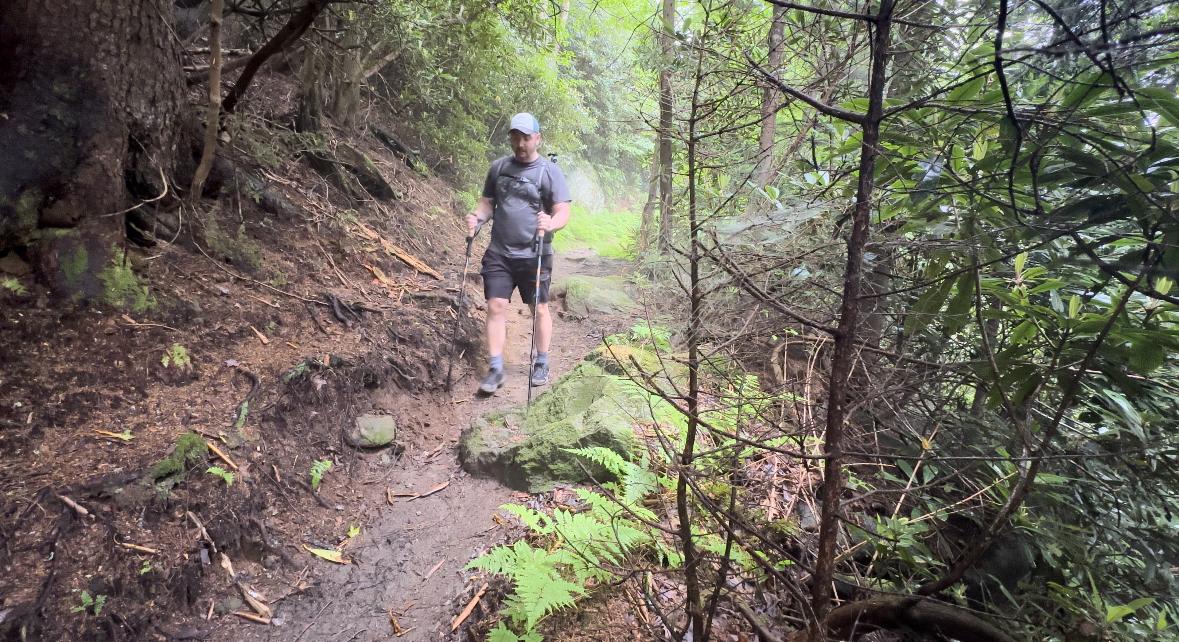 Tips for Maintaining Great Form When Hiking